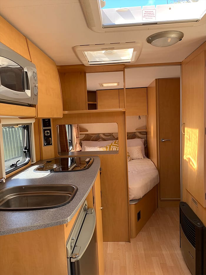 2009 Bailey Ranger 460-4 - Coastside Caravans